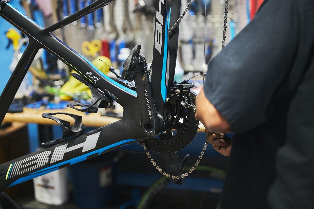 How a Bike Cadence Sensor improve cycling – Bikers.SG